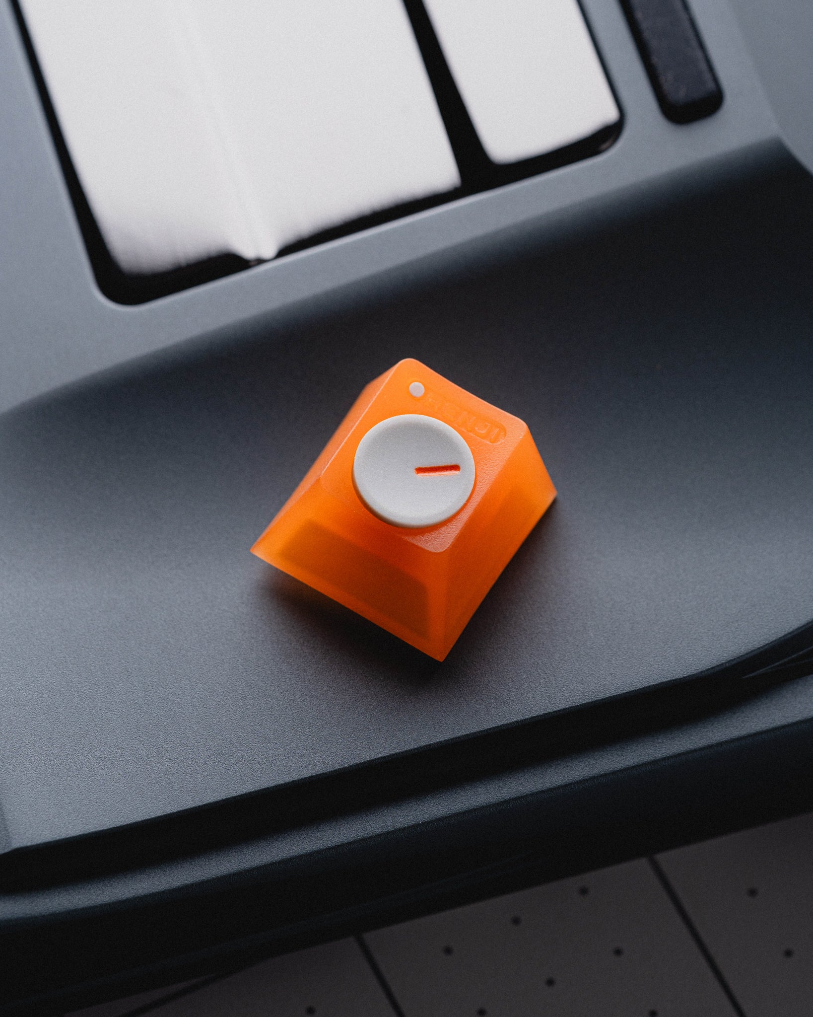 Orenji Resin Keycap – Omnitype®