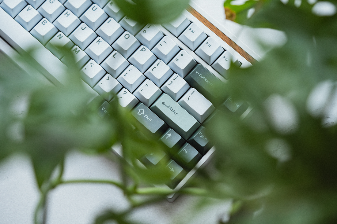 GMK Botanical 2 (CYL) – Omnitype®