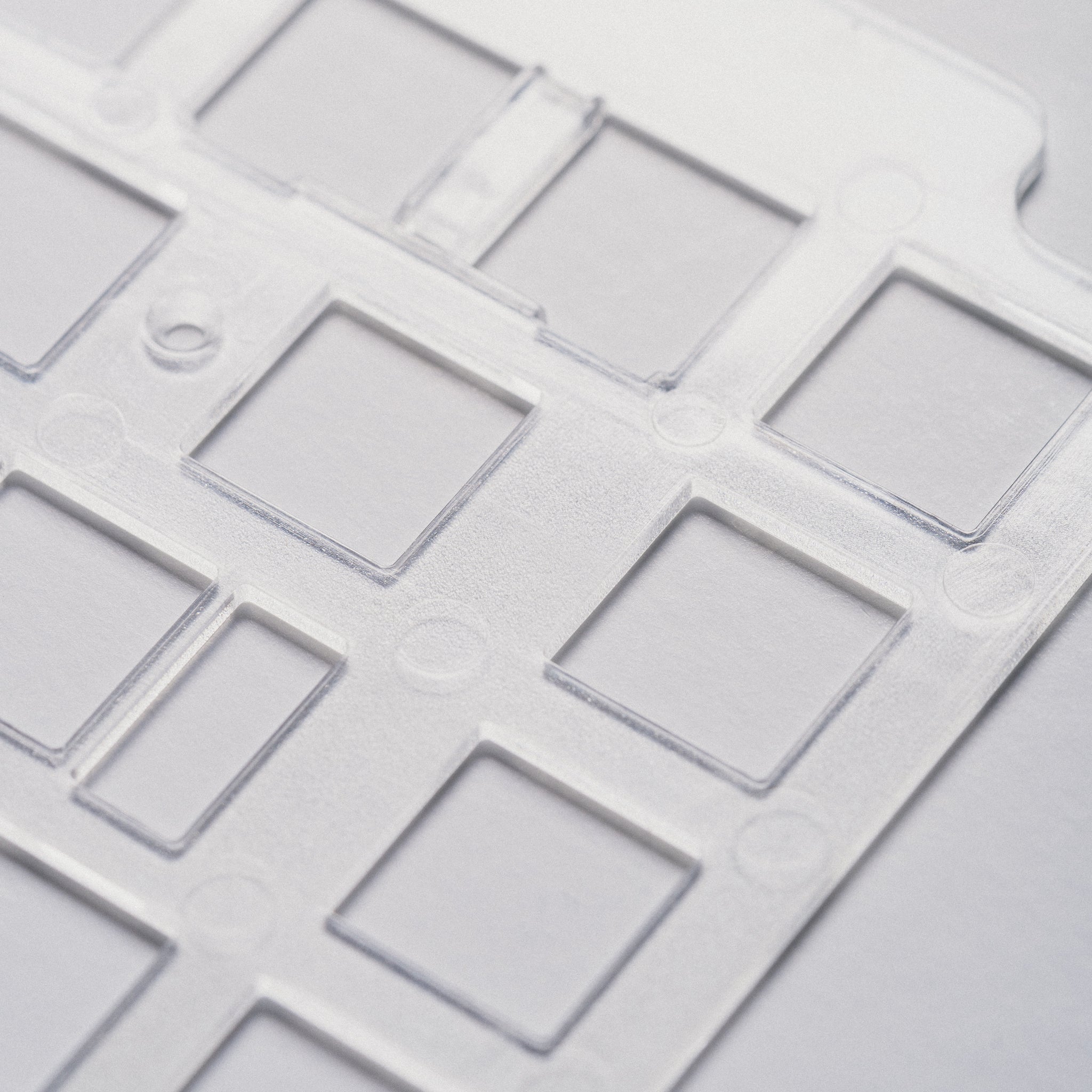 Bauer Lite Plate – Omnitype®