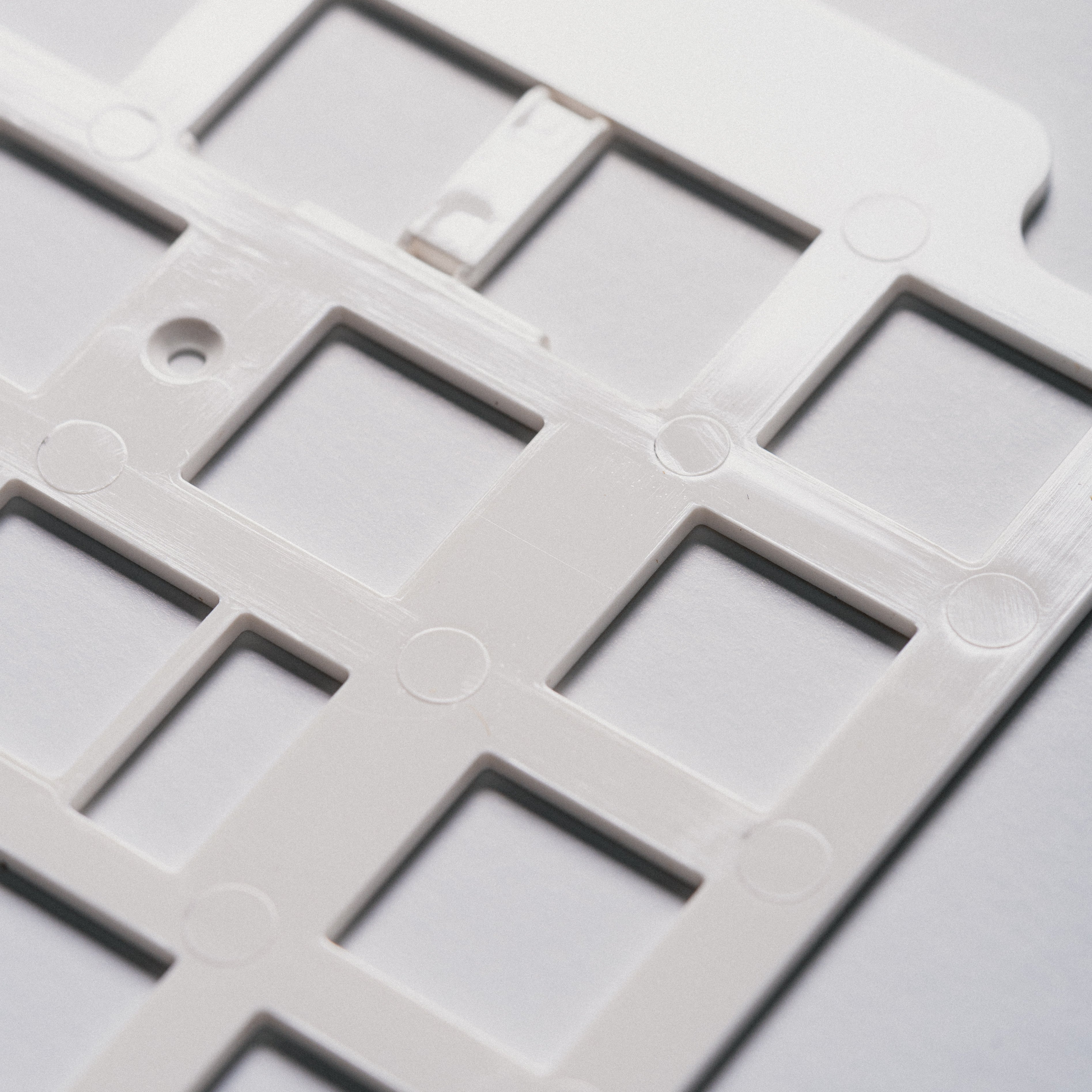 Bauer Lite Plate – Omnitype®