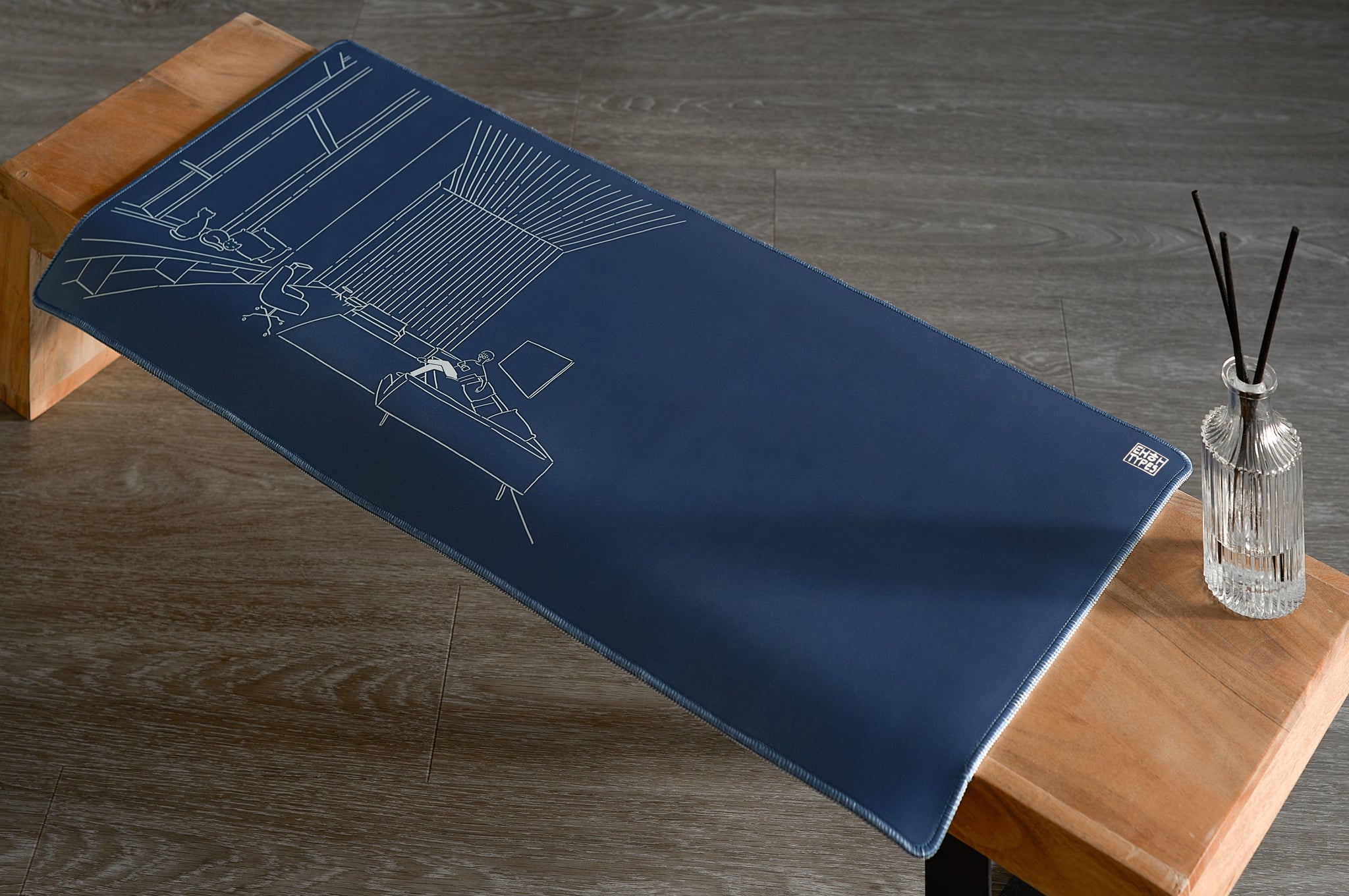 Taeha Types Studio Deskpad – Omnitype®