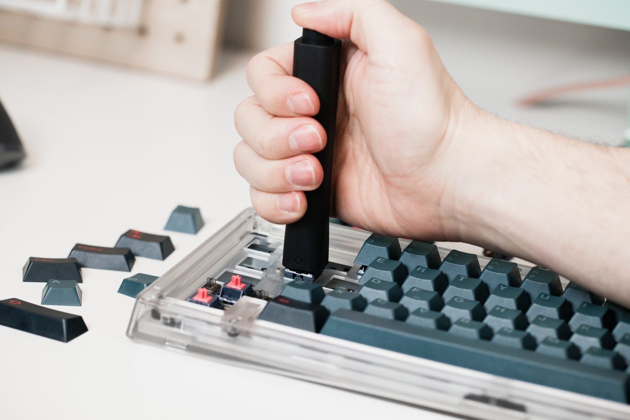 Switch Opener + Switch Pusher – Omnitype™